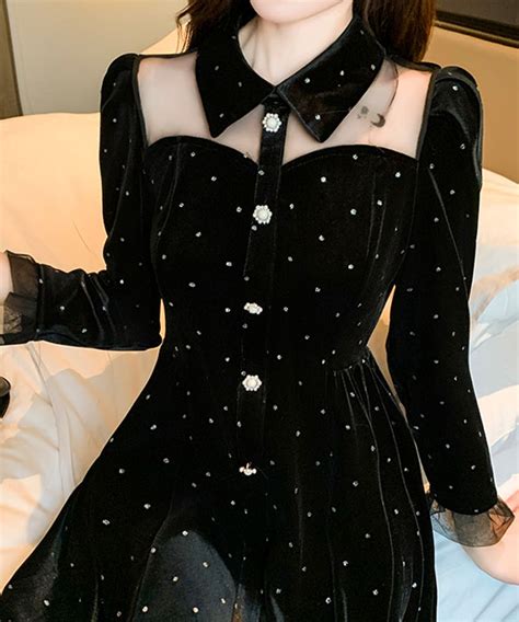 포앤바이앤 ★햅번 블랙 벨벳 드레스★ 카라넥 반짝이 진주단추 퍼프 시스루 하이웨스트 A라인 플레어 미니원피스 브라이덜샤워 파티룩