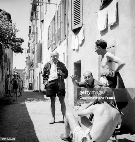 Place Pablo Picasso Photos And Premium High Res Pictures Getty Images