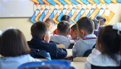 Бага ангийн сурагчид ирэх долоо хоногт хичээллээд амарна