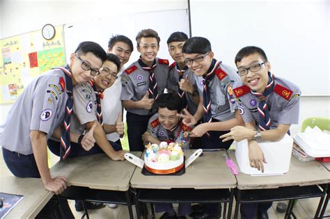 巴生光华独中校友（f）组罗浮童军团 Added A New Photo 巴生光华独中校友（f）组罗浮童军团