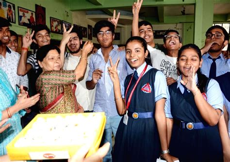 Babes Celebrate Their Success After Announcement Of ICSE Board Class Th Exam Results