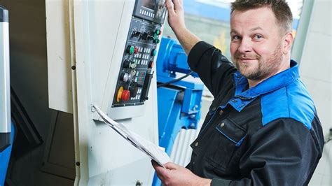 How To Become A Cnc Programmer In 2024 Inserbia News