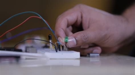 Premium Photo Electronic Components Connecting In Breadboard