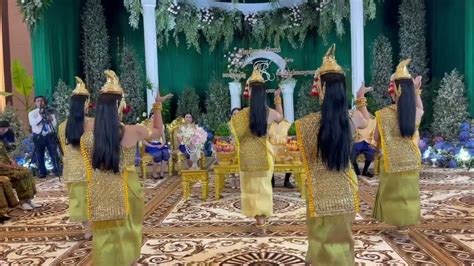 របាំជូន ពរ ក្បាច់ បុរាណ ខ្មែរ Khmer ៚ Youtube