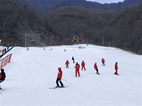 来神农架吧迎风踏雪共赴一场冰雪之约