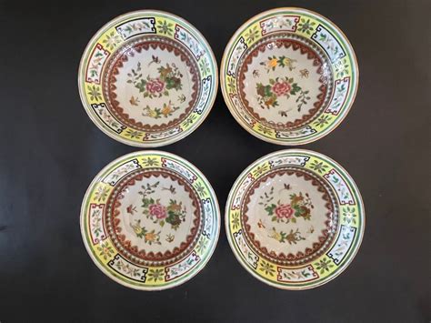 Vintage Chinese Porcelain Bowls Set Of 4 Hand Painted Floral