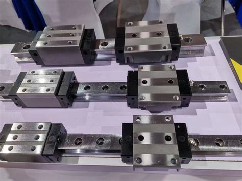Heavy Duty Linear Motion Guide Rail Hgr HGH Hgw Linear Slide Rail Block For CNC Linear
