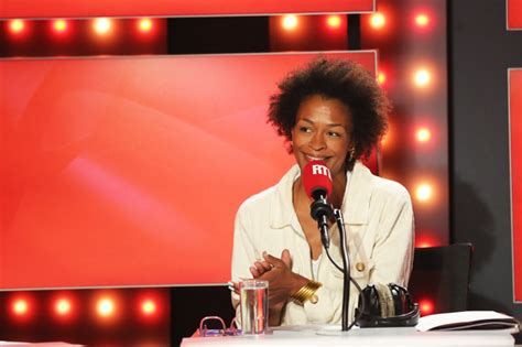 VidÉo Les Grosses Têtes Rachel Khan Fait Ses Premiers Pas Dans L