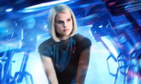 Alice Eve Is Proud Of Controversial Star Trek Into Darkness Underwear Scene