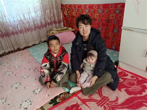 十二团中学开展“暖心暖意 关爱无限”寒假走访慰问困难学生活动 民生 资讯 兵团胡杨网 新疆兵团新闻门户