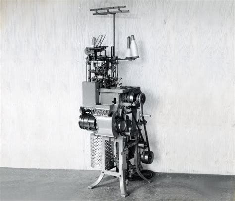 Kuka On Linkedin Kuka Kukarobotics Automation Kuka125 Keeponmoving