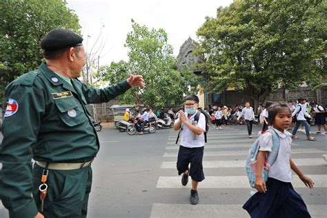 Post Khmer On Linkedin ក្រសួង សាធារ ណការ និង យូនី សេហ្វ គ្រោង ផ្ដួច ផ្ដើម គម្រោង សុវត្ថិភាព…