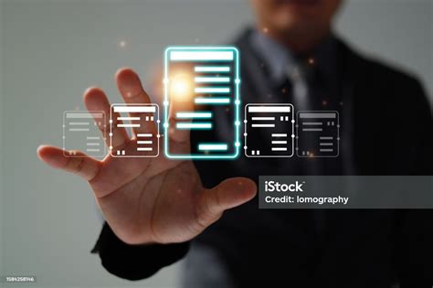 온라인 비즈니스 디지털 문서 관리 종이 없는 사무실 비즈니스 계약 개념 서명 가상현실에 대한 스톡 사진 및 기타 이미지 가상