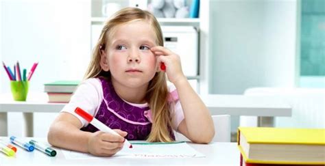 6 فعالیت ساده در خانه برای افزایش خلاقیت کودکان تحقیقات جدید هنر فردی