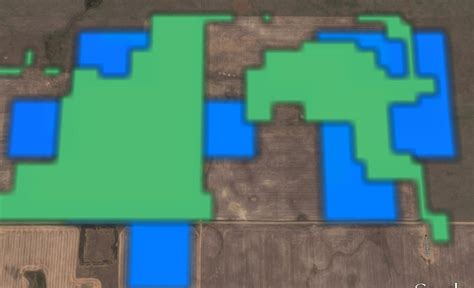 Masking Low Quality Raster With Polygons In R Gives Weird Overhang Geographic Information