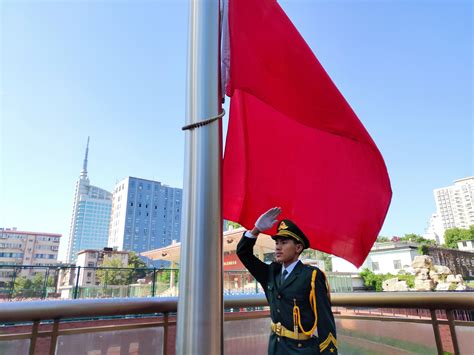 笃行致远再攀登 郑州八中举行秋季开学典礼暨表彰大会 郑州教育信息网