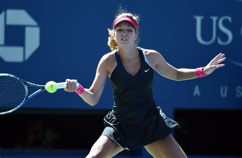 Ncaa Champion Danielle Collins Takes A Set Off No 2 Simona Halep Wsj