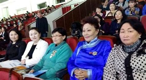 “Шийдвэр гаргах түвшинд эмэгтэйчүүдийн оролцоо” үндэсний чуулган боллоо