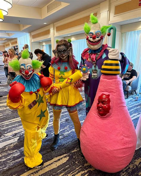 Killer Klowns From Outer Space Shorty Costume