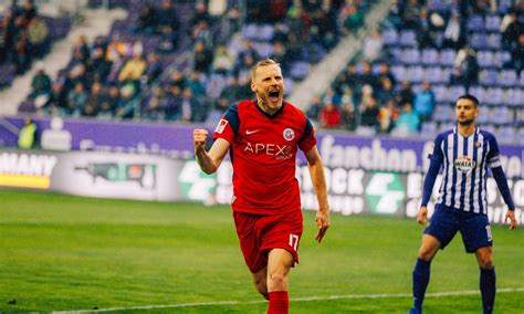 Hansa Rostock Trikots Ausrüster Und Sponsoren Hansanews De