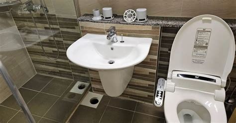 우와 지금 받아본 이사청소중에 정말 최고입니다 어찌나 꼼꼼하시던지 제가 볼땐 다된거같았는데도 스스로 만족을 못하셨다면서 시간도 오바해서 너무 깨끗하게 잘해주셨어요