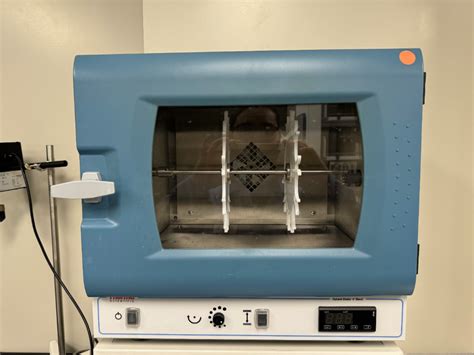 Thermo Hybaid Shake N Stack Incubator Surplus Solutions®