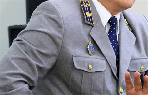 Гашуунсухайтын Гаалийн байцаагчийн гэрээс 10 тэрбум төгрөг илэрснийг