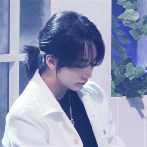 코톰 On Twitter 하나로 꽁 묶은 머리