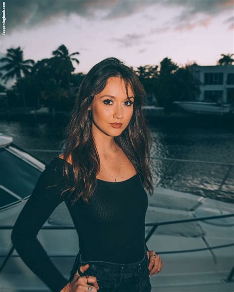 Amy Dangerfield Nude Onlyfans Leaks Fappening Fappeningbook