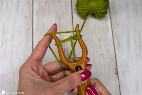 Lucet Fork Tutorial Make Cord Drawstring Garland And More