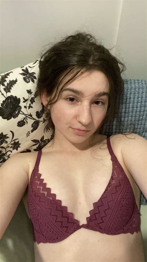 Eye Contact While I Am Being Fucked Scrolller