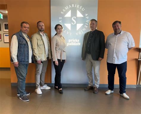 У Києві відкриється Центр денного догляду для людей старшого віку — Марина Хонда Вечірній Київ