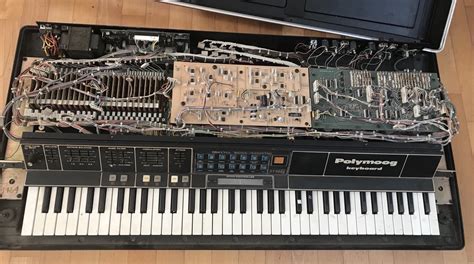Matrixsynth Moog Polymoog Synthesizer 203a Fully Serviced Extras Sn 3956