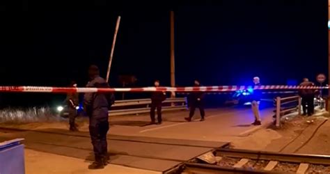 ИЗВЪНРЕДНО Втора жертва на жестоката катастрофа с влак в Сливенско СНИМКИ Информационна