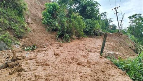 မြေပြိုမှုကြောင့် ပျက်စီးသွားသည့် နာဂဒေသလမ်းများ ပြုပြင်ရန် စက်ပစ္စည်းလိုအပ်နေ