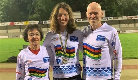 Ssv Ulm Melanie Englmann Wird Vizeweltmeisterin Im Ultramehrkampf