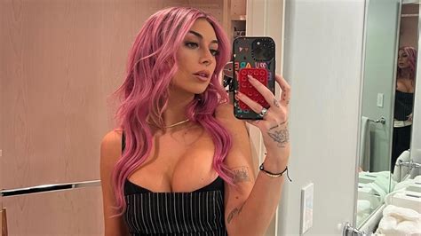 Brianna Lapaglia S Racy Si Swimsuit Cover Photos Are A Total Vibe Reality Tea