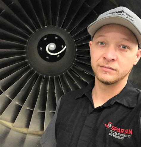 Erik Soares Spartan College Of Aeronautics And Technology