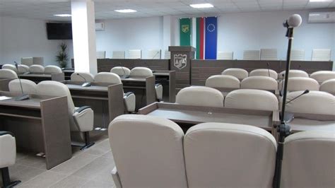 Търсят експерт в помощ на общинския съвет във Враца дават добра заплата