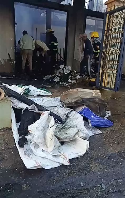 Tachileik ပင်လုံမြို့ပေါ် ဈေးအနီးရှိ သင်္ကန်းဆိုင် မီးလောင်မှုအတွင်း ၄ ဦး သေဆုံး