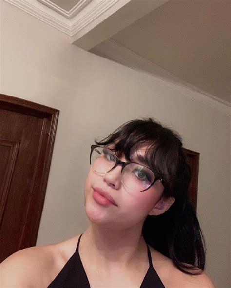 Selfies Selfies Glasses Eyes Fashion Eyewear Moda Eyeglasses Fashion Styles Eye Glasses
