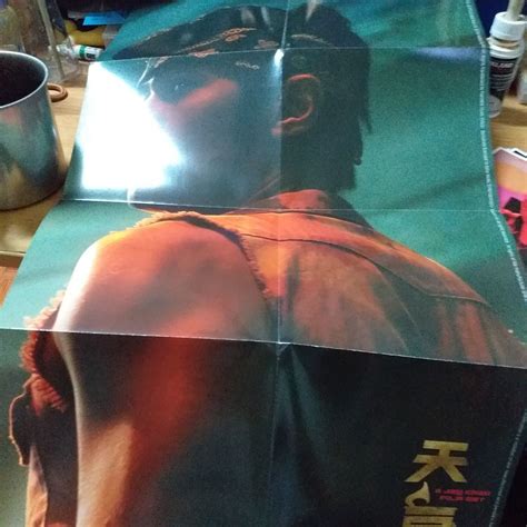 周杰倫主演天台 電影原聲帶專輯 Cd 附明信片精裝盒版明信片巨型海報絕版 書籍、休閒與玩具 樂器、音樂相關 Cd、dvd在旋轉拍賣