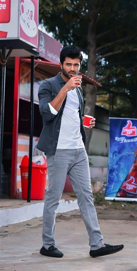 Vijay Devarakonda Full Hd Resulation Photo