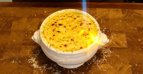 어니언수프 뜨끈하고 깊은 국물맛의 프랑스식 양파수프