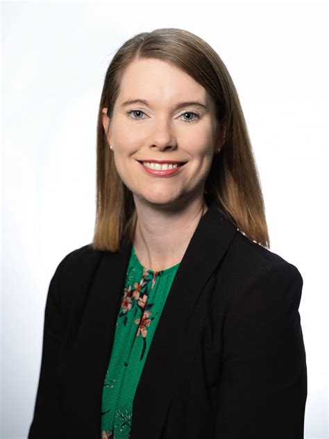 Erin Rayment Reef Restoration And Adaptation Program