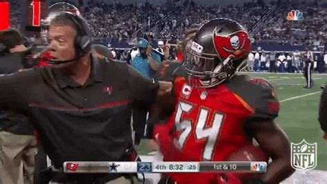 Tampa Bay Buccaneers Football GIF By NFL