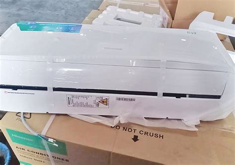 တရားမဝင် ဆေးဝါးများ၊ စားသောက်ကုန်ပစ္စည်းများ၊ လုပ်ငန်းသုံးပစ္စည်းများ၊ လူသုံးကုန်ပစ္စည်းများနှင့