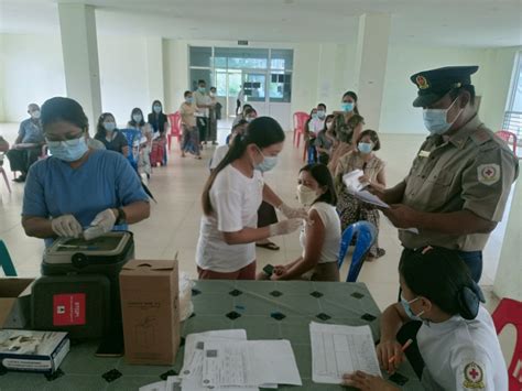 လှိုင်မြို့နယ်တွင် ကျောင်းသား သူများအား ကိုဗစ် ၁၉ ကာကွယ်ဆေးထိုးနှံ Information And Public