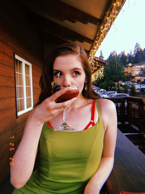 Mistress Dandyglitter Goddess On Twitter Sipping On Your Tears 😭
