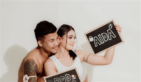 รวมรูปภาพของ เปิดวาร์ปแฟนรถถัง อัยด้า หวานใจโคตรมวยเมืองไทยรุ่นเล็กดีกรีไม่ธรรมดา ภาพ รูป